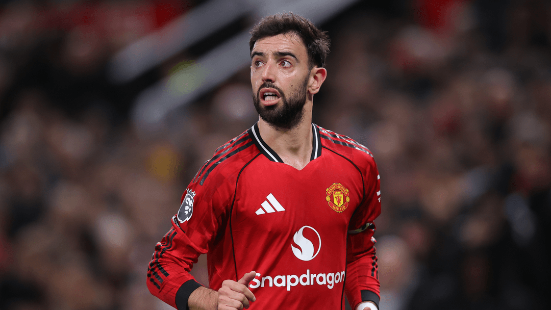 Fernandes eyeing switch to Italy or Spain after Man Utd career | beIN ...