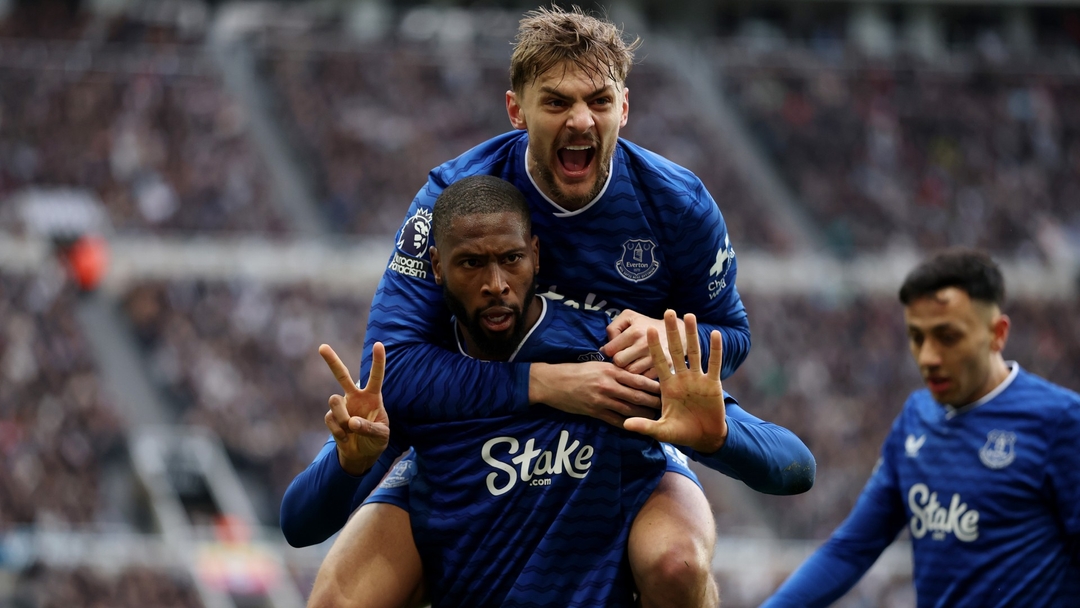 Newcastle United 2-3 Everton: Moyes' men edge five-goal thriller to ...