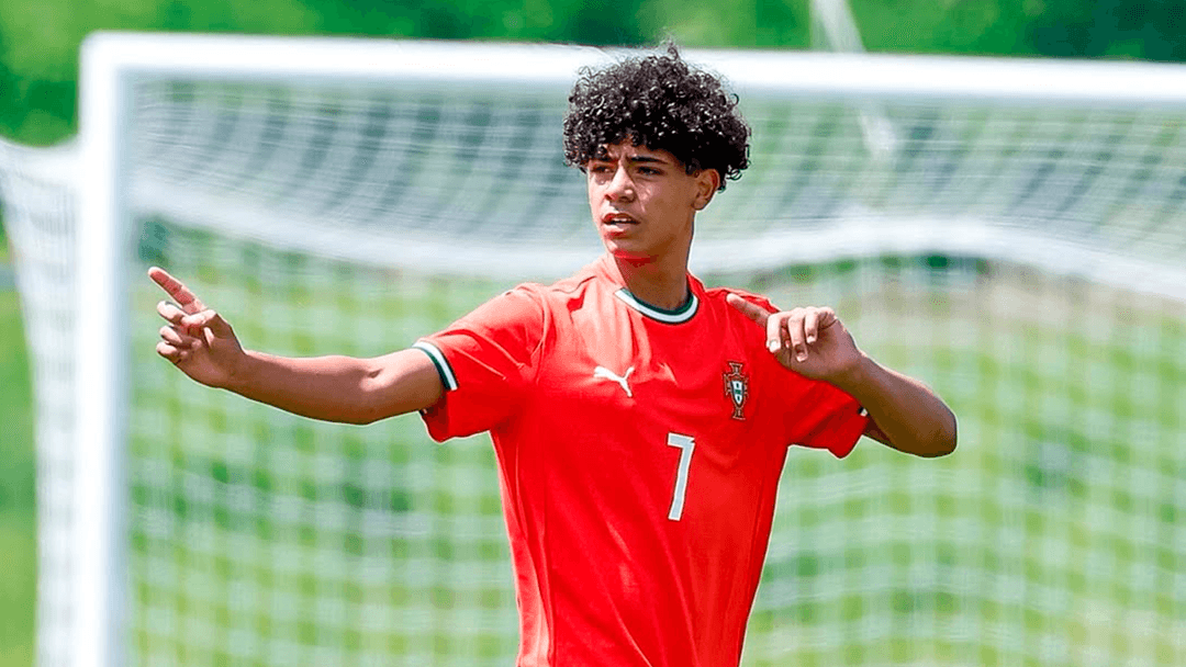 Cristiano Ronaldo Jr Begins His Dream: Playing Alongside His Father No ...