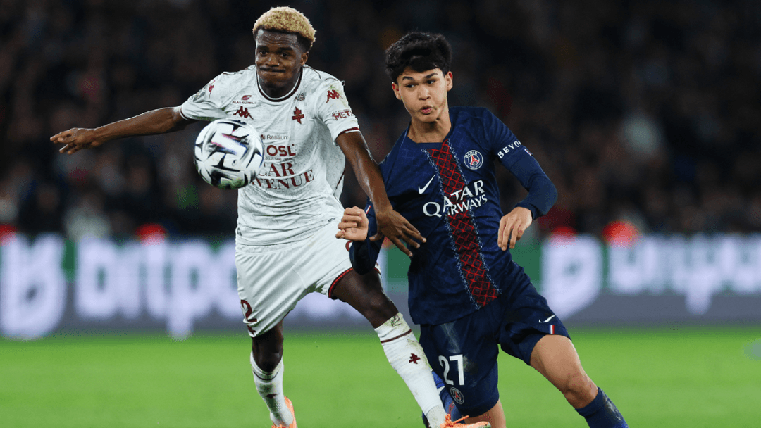 Dro Fernández Dazzles PSG With Historic First Goal | beIN SPORTS