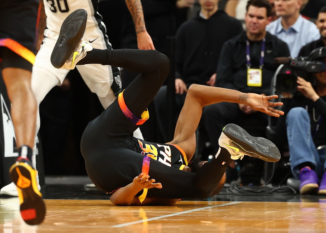 NBA Suns lose Durant for at least a week with ankle injury | beIN SPORTS