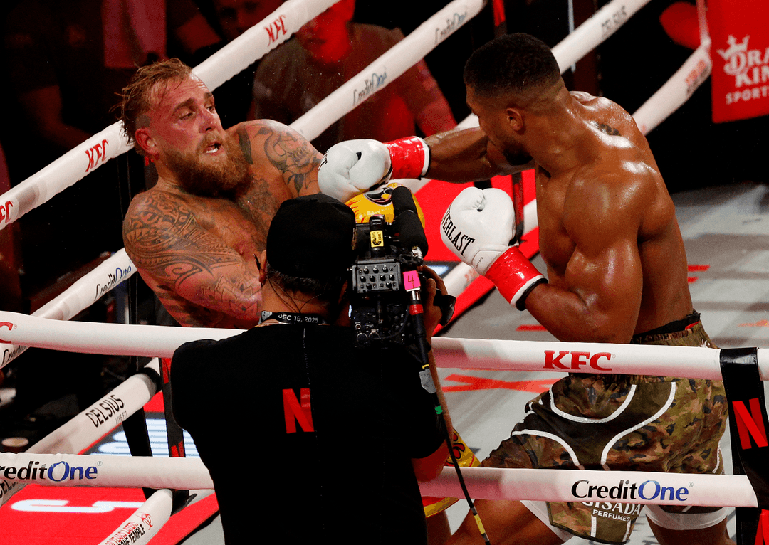 Joshua knocks out Paul to win Netflix boxing bout | beIN SPORTS