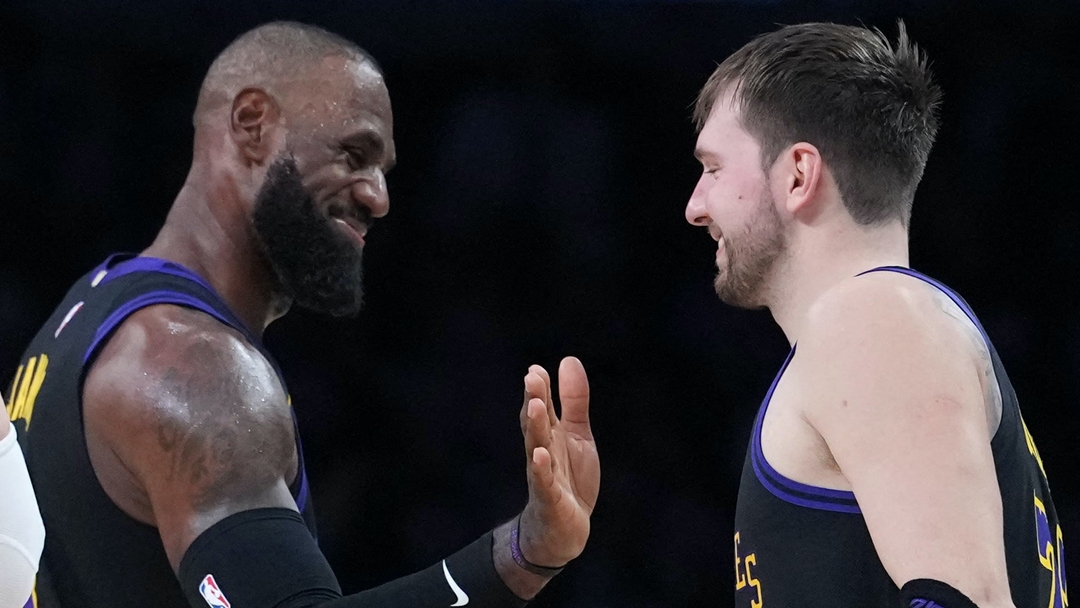 LeBron James Makes Honorable Gesture for Luka Dončić in Lakers Debut ...