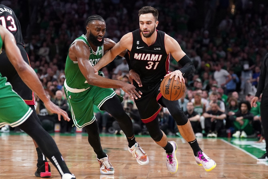 Max Strus file à Cleveland | beIN SPORTS