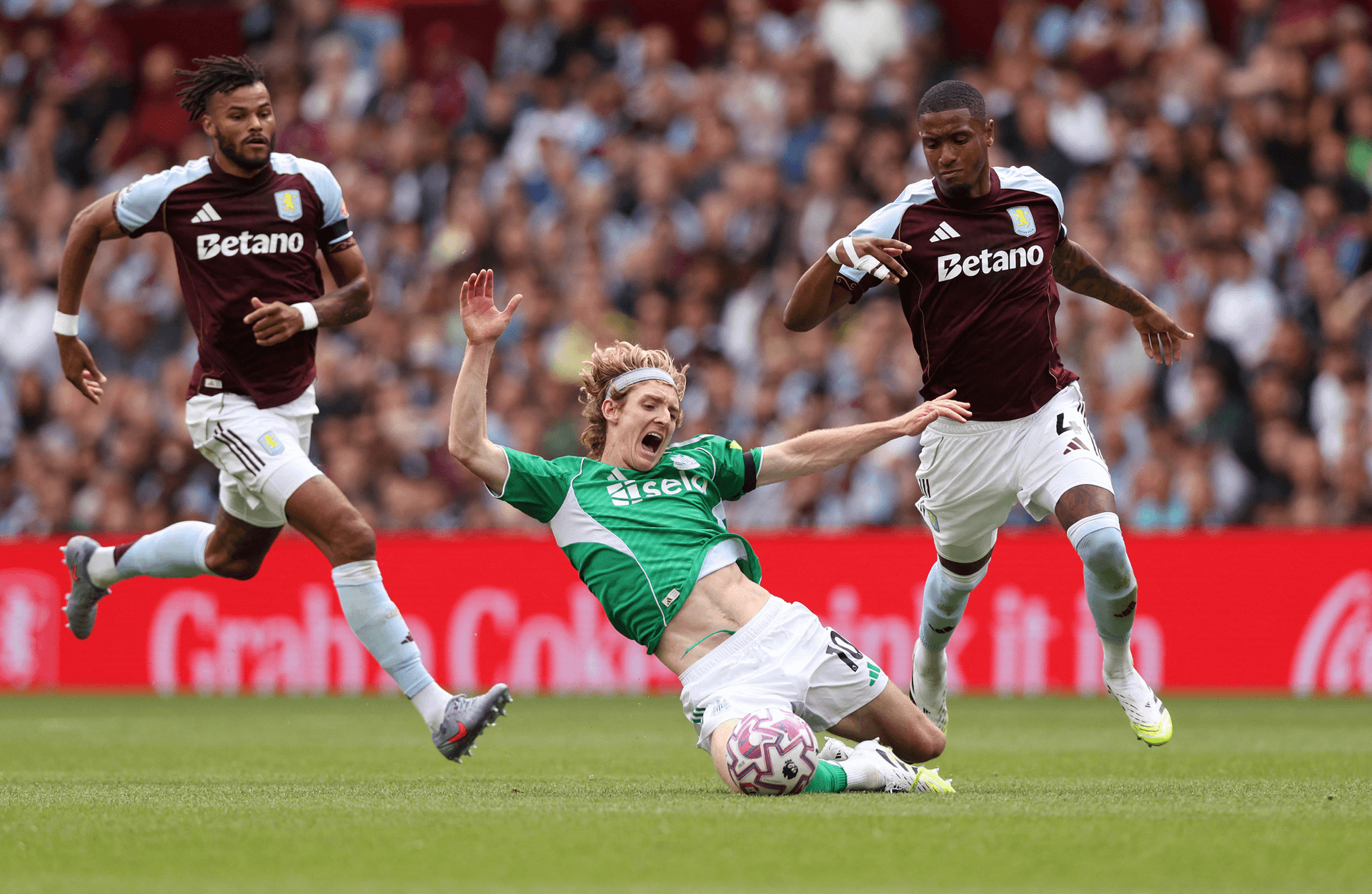 Rashford bags first Barca goals to seal win at Newcastle | beIN SPORTS