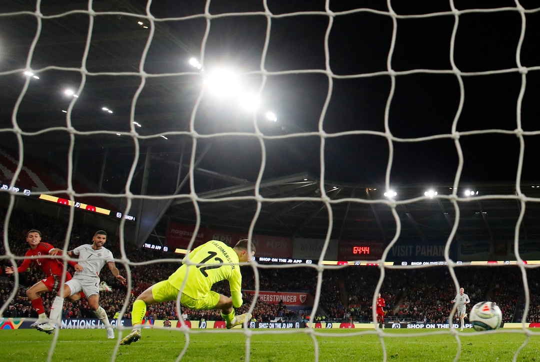 Wales thrash Iceland to reach Nations League top tier | beIN SPORTS