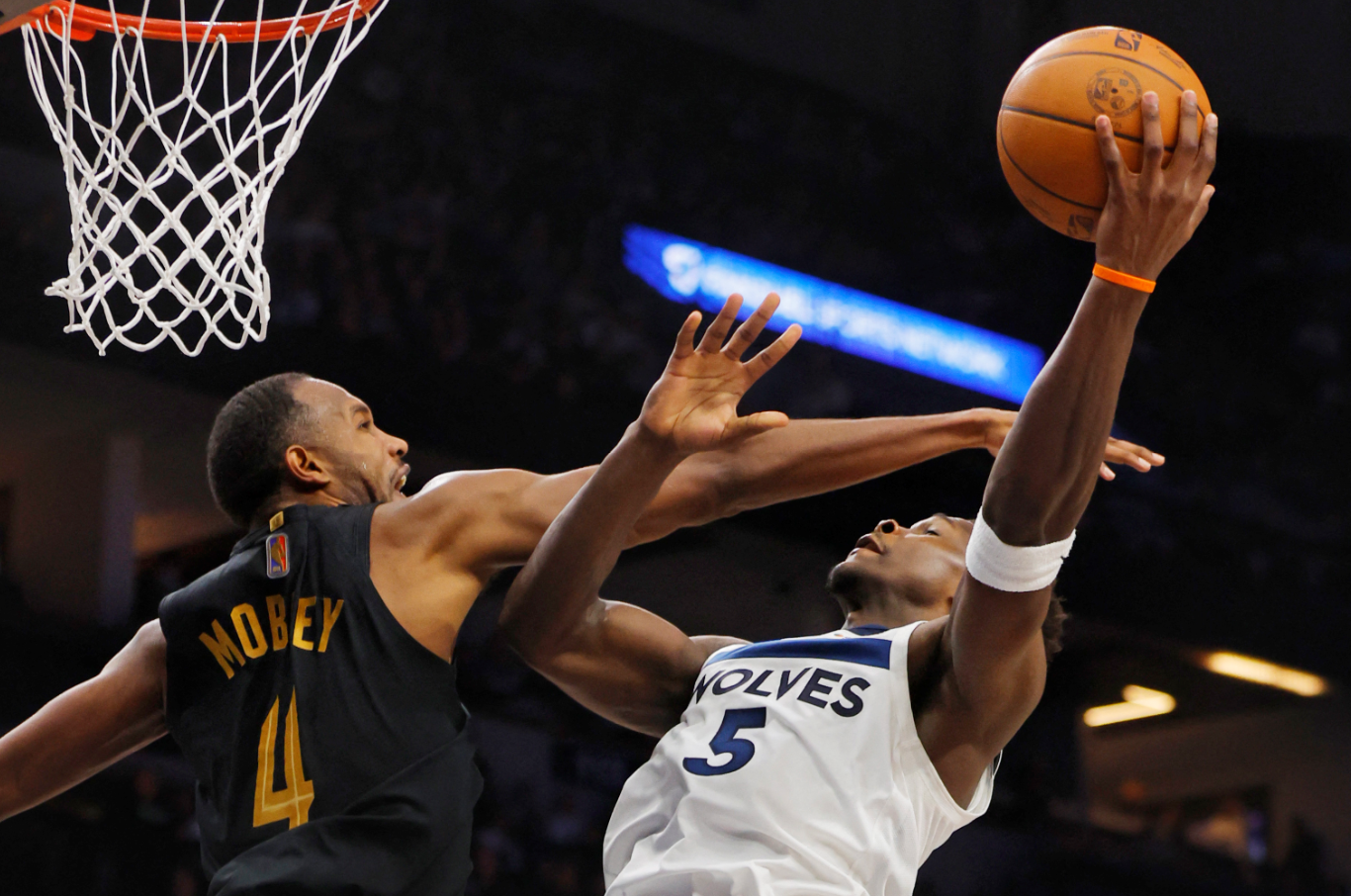 NBA : Les Wolves font briller le collectif contre les Cavaliers | beIN ...